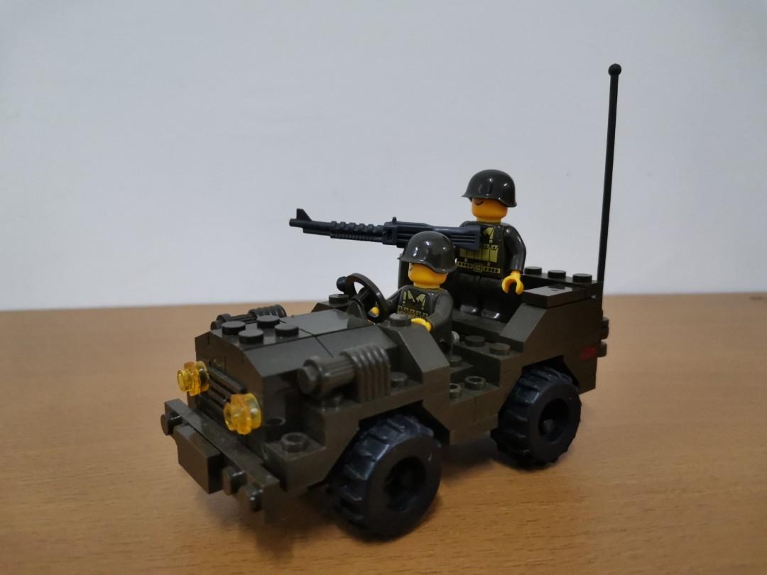 Armored personnel carrier APC and 4x4 jeep with 5 minifigures lego ...
