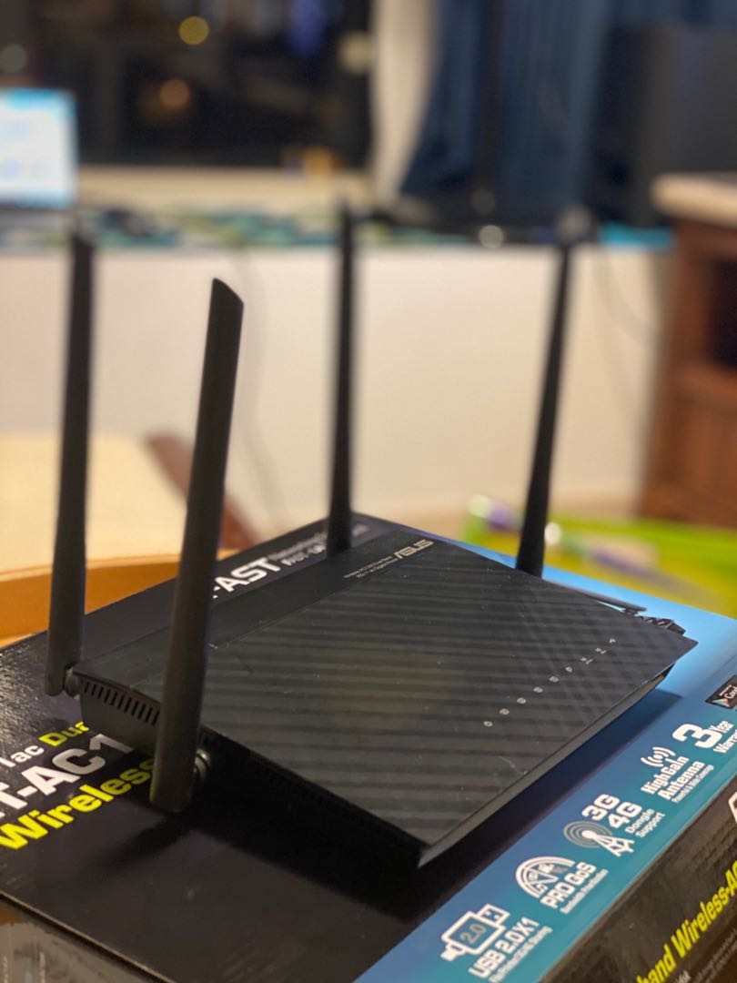 ASUS RT-AC1200G+ Wireless AC1200 Dual Band WiFi Gigabit Router ...