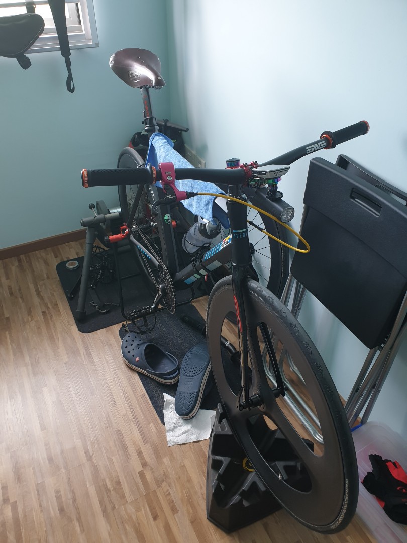 Aventon diamond, Sports Equipment, Bicycles & Parts, Bicycles on Carousell