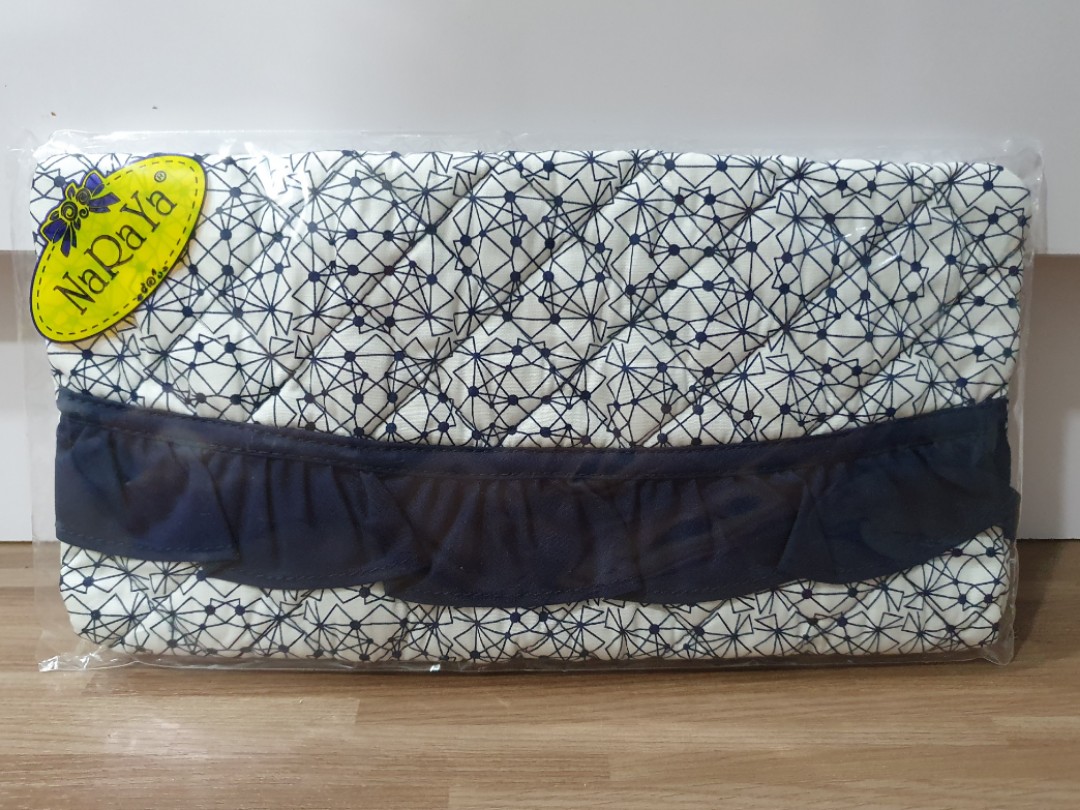 BNIP Naraya Tissue Box Cover, Furniture, Home Decor, Others on Carousell
