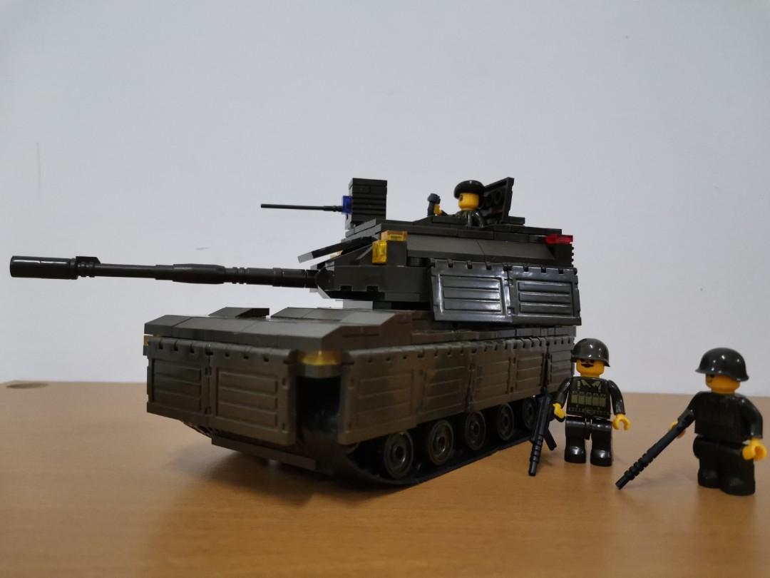 Heavy battle tank with armored plating 2 mini figures lego compatible ...