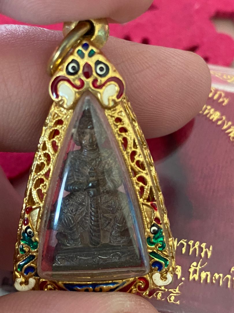 Lp Prom Taowesuwan, Hobbies & Toys, Memorabilia & Collectibles ...