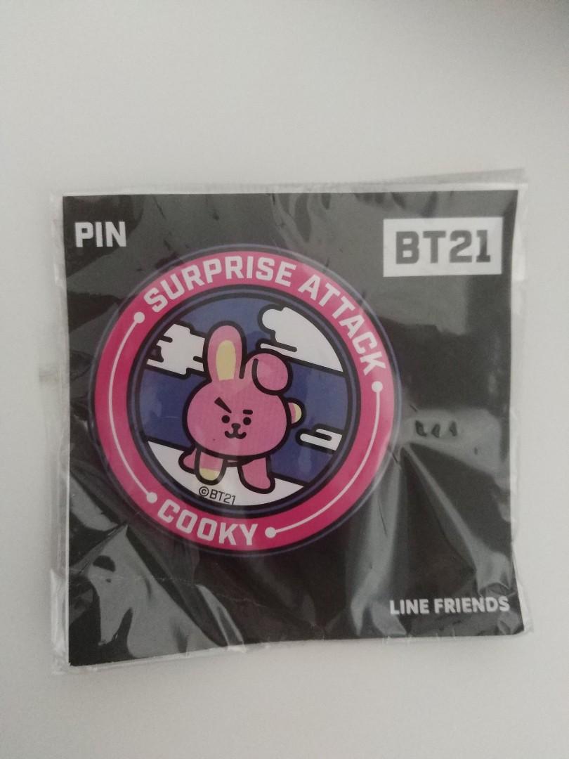 BT21 Cooky Badge, Hobbies & Toys, Collectibles & Memorabilia, Fan ...