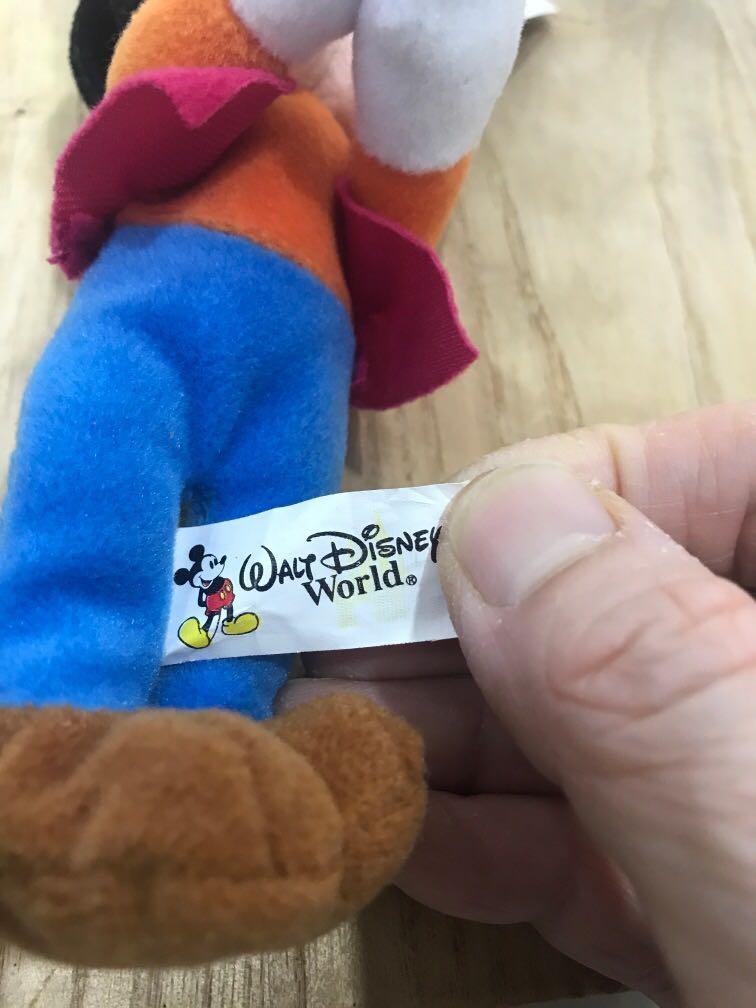 Disney goofy soft toy with magnet, Hobbies & Toys, Toys & Games on ...