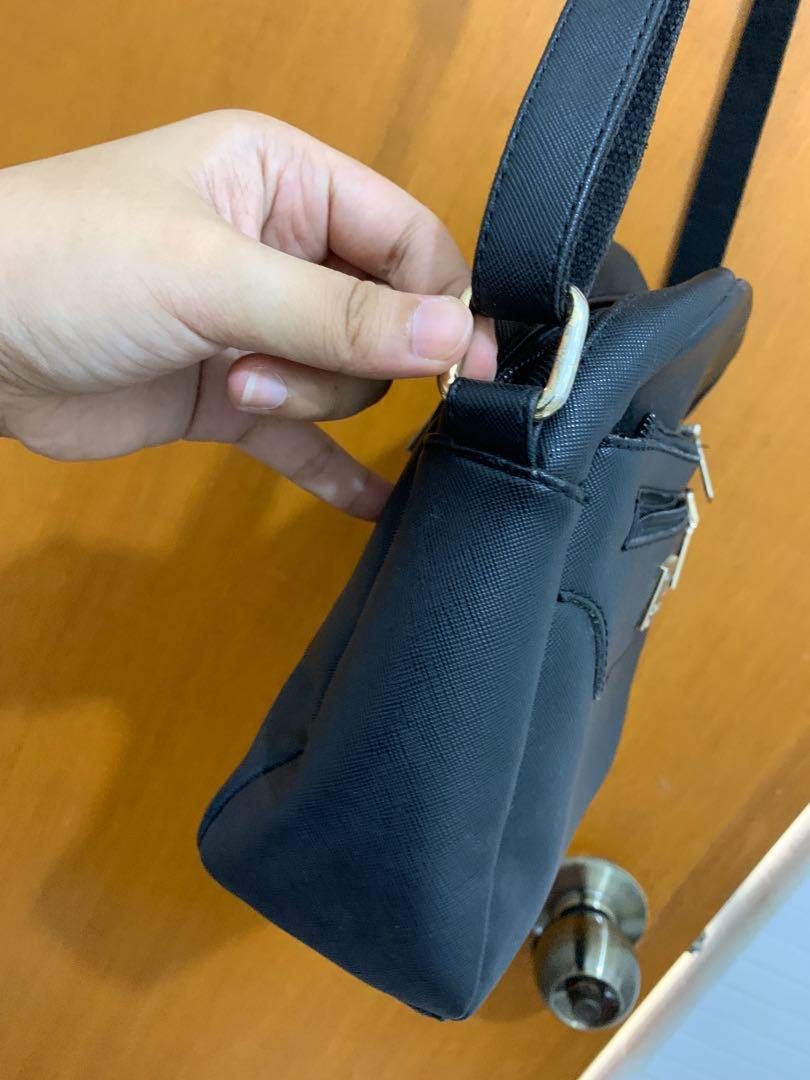 Jovanni Mini Sling, Women's Fashion, Bags & Wallets, Cross-body Bags on ...