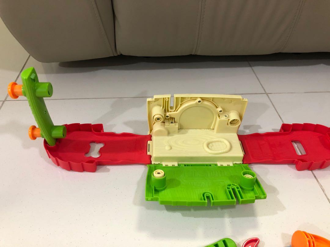 Leapfrog toolbox LeapFrog Scout's Build and Discover Tool Set, Hobbies ...