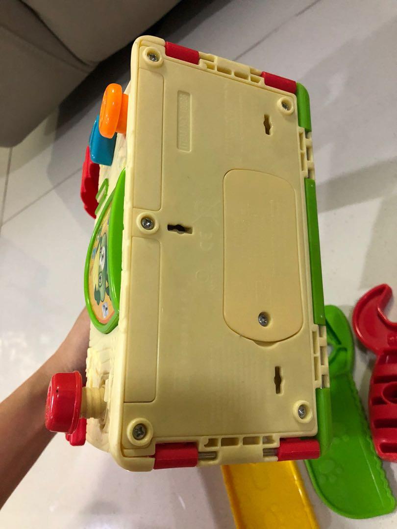 Leapfrog toolbox LeapFrog Scout's Build and Discover Tool Set, Hobbies ...