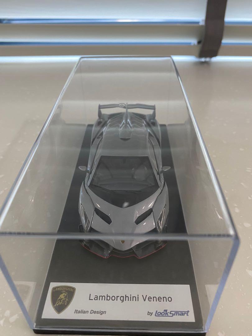Look smart Lamborghini Veneno 1/43, Everything Else on Carousell