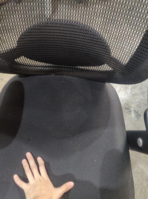 New Office Chair with defects due to bad storage, Furniture & Home ...