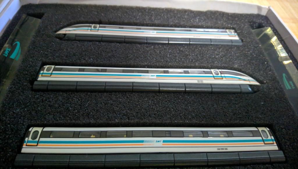 SMT Shanghai Maglev Transportation Siemens Transrapid Train Collectible ...