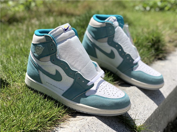 Air Jordan 1 Turbo Green, Men's Fashion, Footwear, Sneakers on Carousell