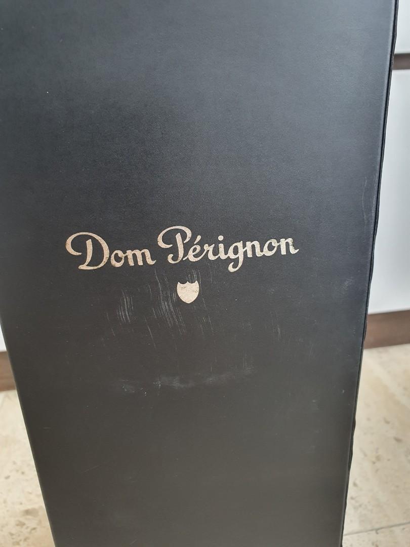 Dom Perignon 2000 with display box, Food & Drinks, Beverages on Carousell