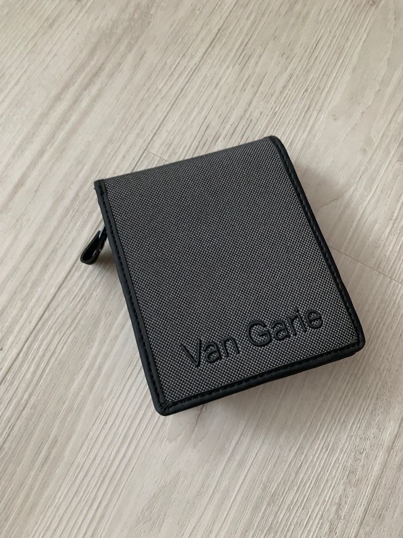 Van Garie wallet, Men's Fashion, Watches & Accessories, Wallets & Card ...