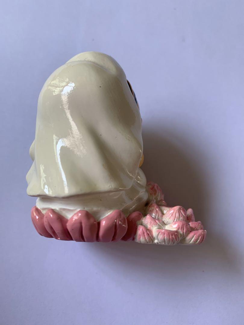 Adorable Goddess of Mercy Figurine, Hobbies & Toys, Memorabilia ...