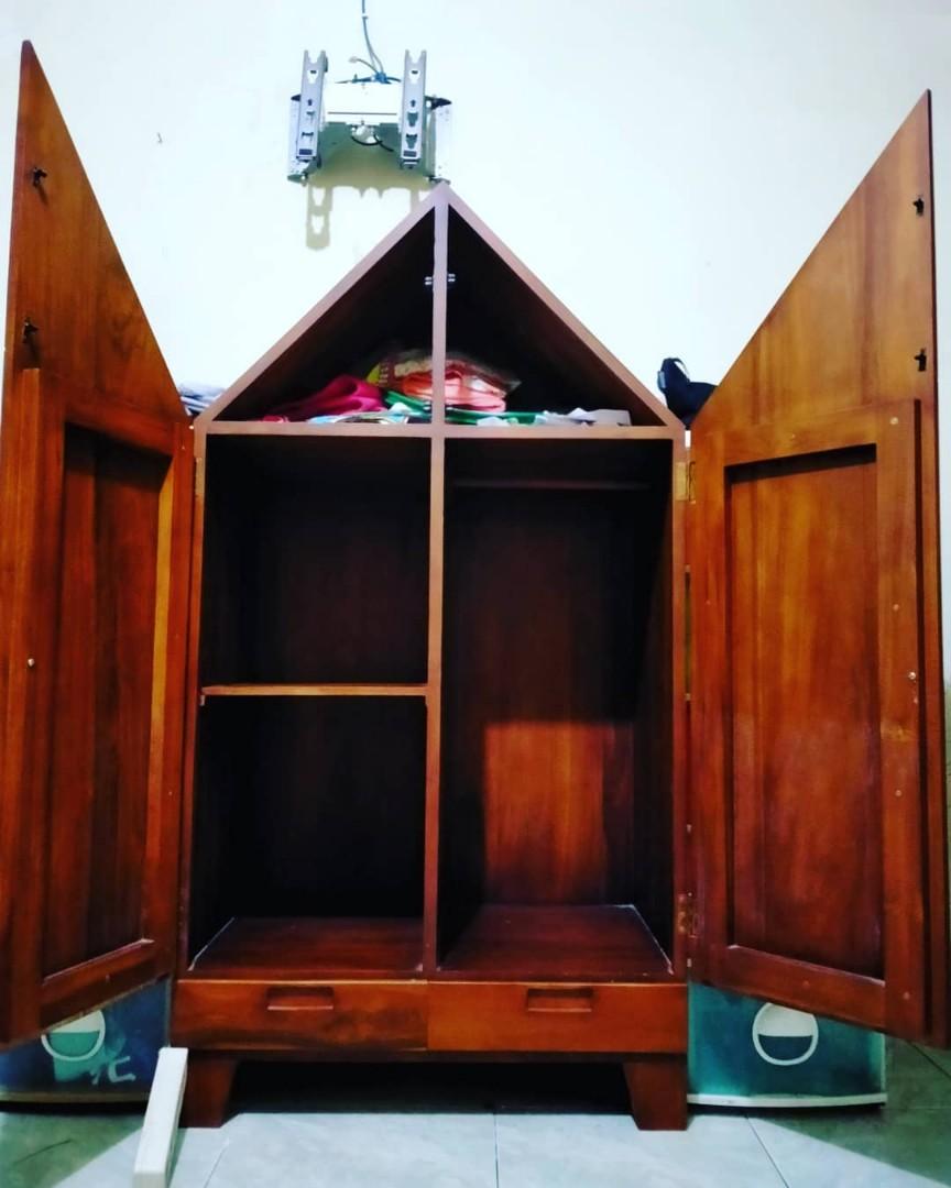 Lemari Anak Kayu Jati, Perabotan Rumah di Carousell