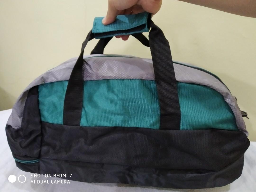 Beg sling weekend petronas, Men's Fashion, Bags, Sling Bags on Carousell