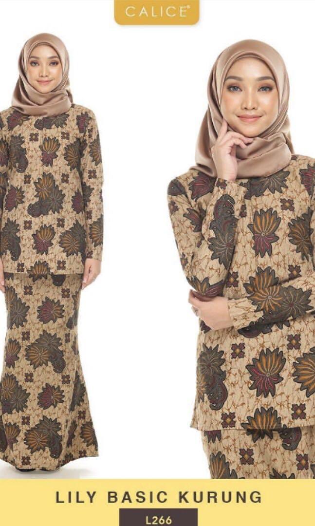 CALICE Lily Basic Kurung, Women's Fashion, Muslimah Fashion, Baju ...
