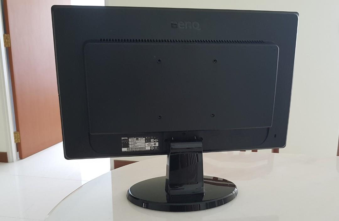 Faulty monitor screen, Computers & Tech, Parts & Accessories, Monitor ...