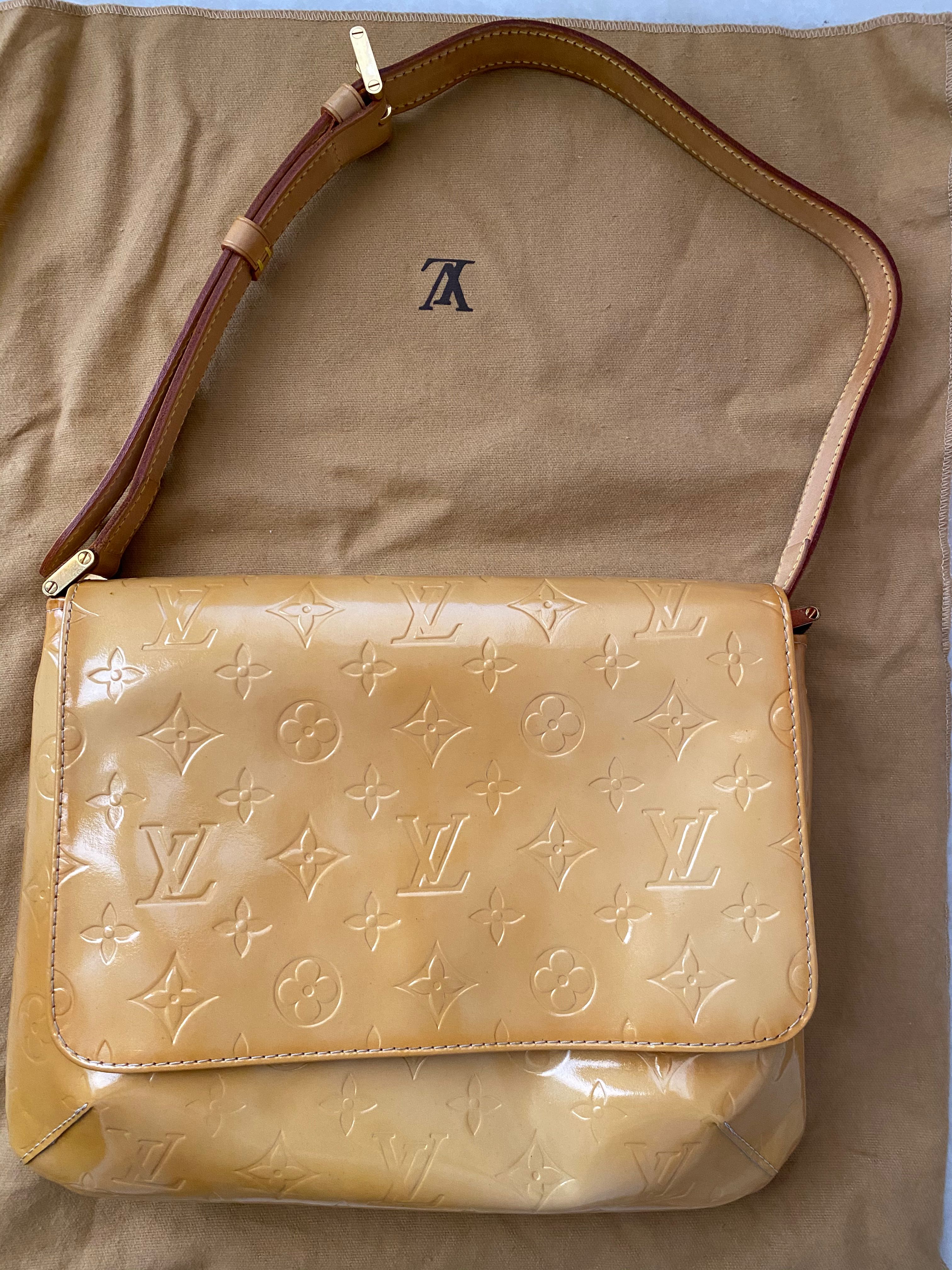 Louis Vuitton Monogram Vernis Thompson Shoulder Bag, Barang Mewah, Tas ...