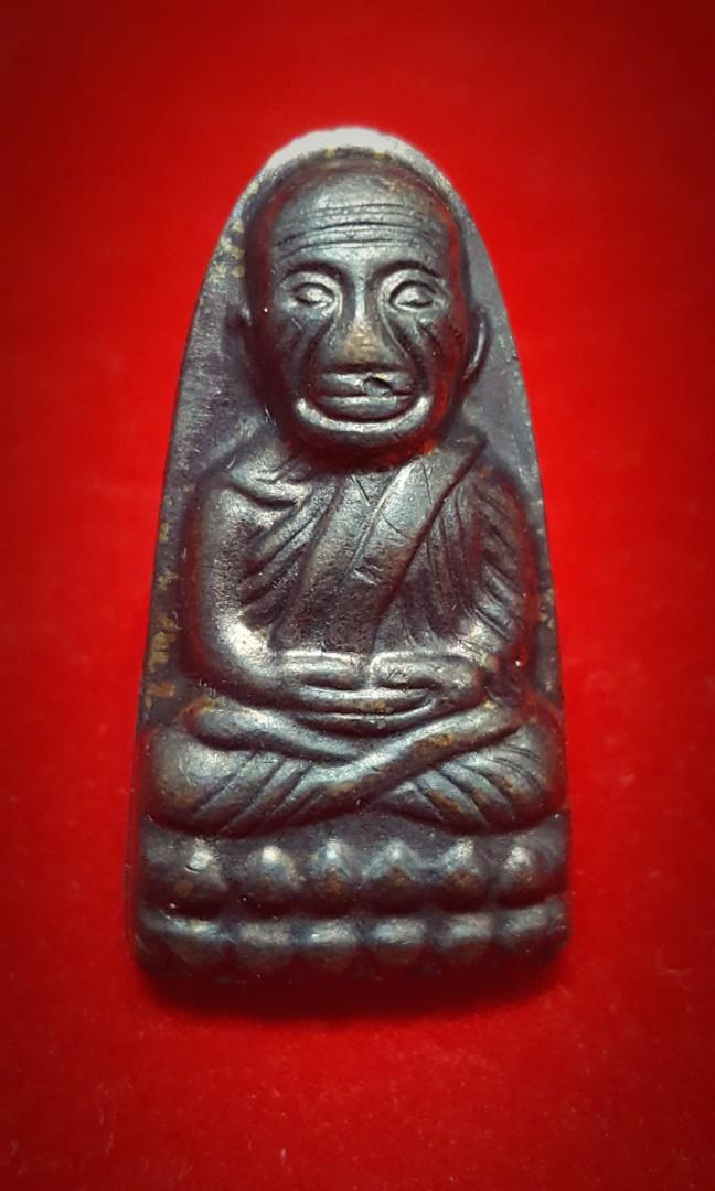 Lp Thuad Wat Changhai BE2555, Hobbies & Toys, Memorabilia ...