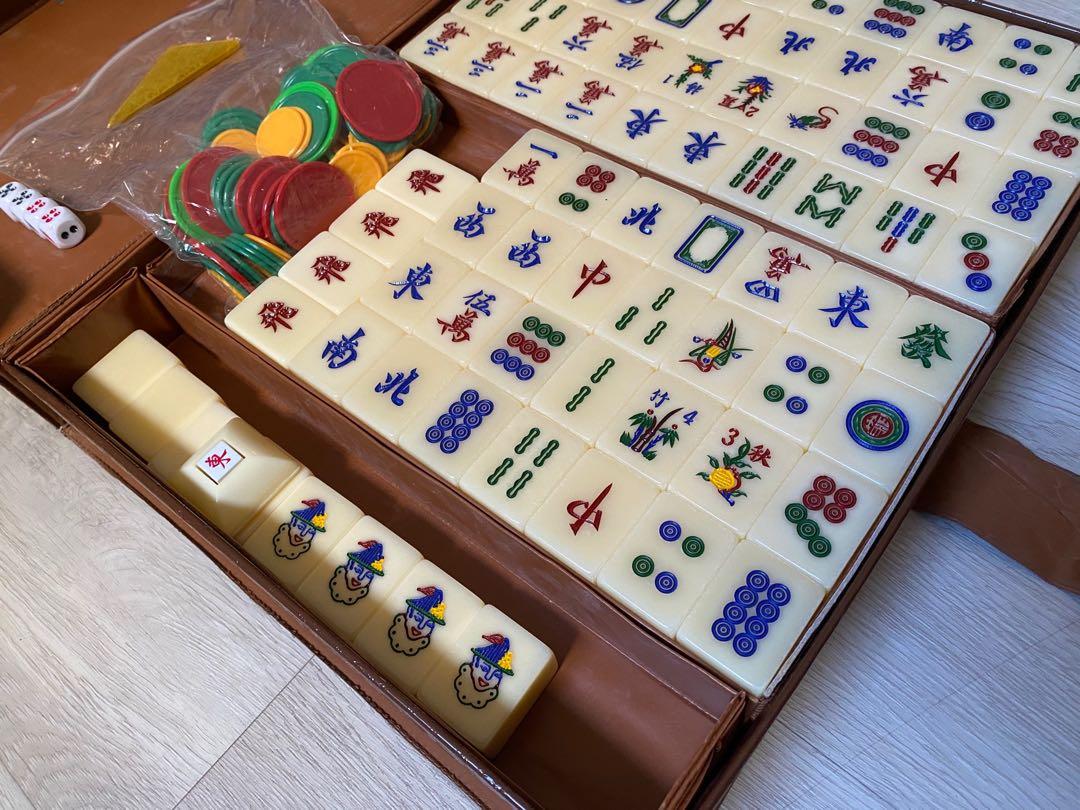 A1 MAHJONG SET (WITH NEW CHIPS), Toys & Games, Others on Carousell