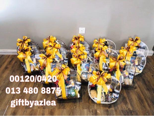 Ramadhan gift - hamper makanan sunnah, Food & Drinks, Gift Baskets ...