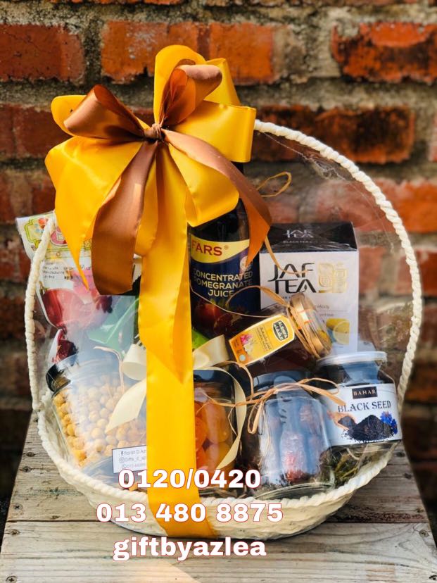 Ramadhan gift - hamper makanan sunnah, Food & Drinks, Gift Baskets ...