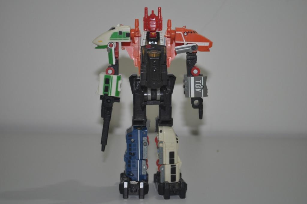 Takara Transformers G1 Micromaster combiners Sixliner, Hobbies & Toys ...