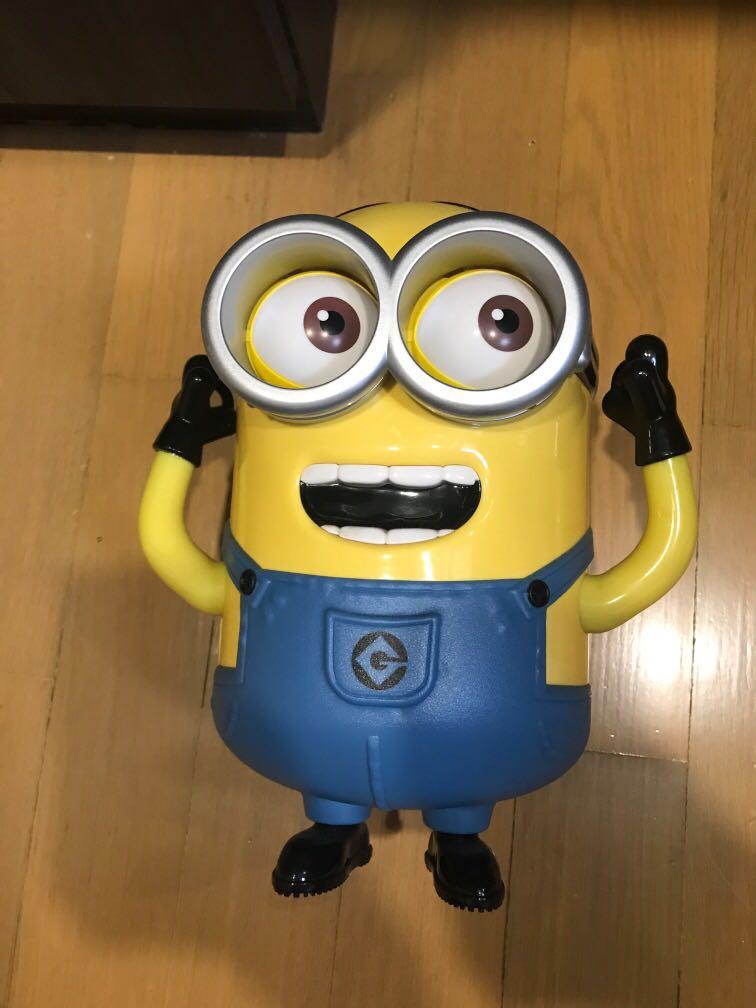 Uss minion, Hobbies & Toys, Toys & Games on Carousell