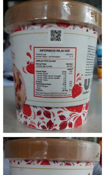 Walls Ice Cream Strawberry Cheesecake, Makanan & Minuman, Snek di Carousell