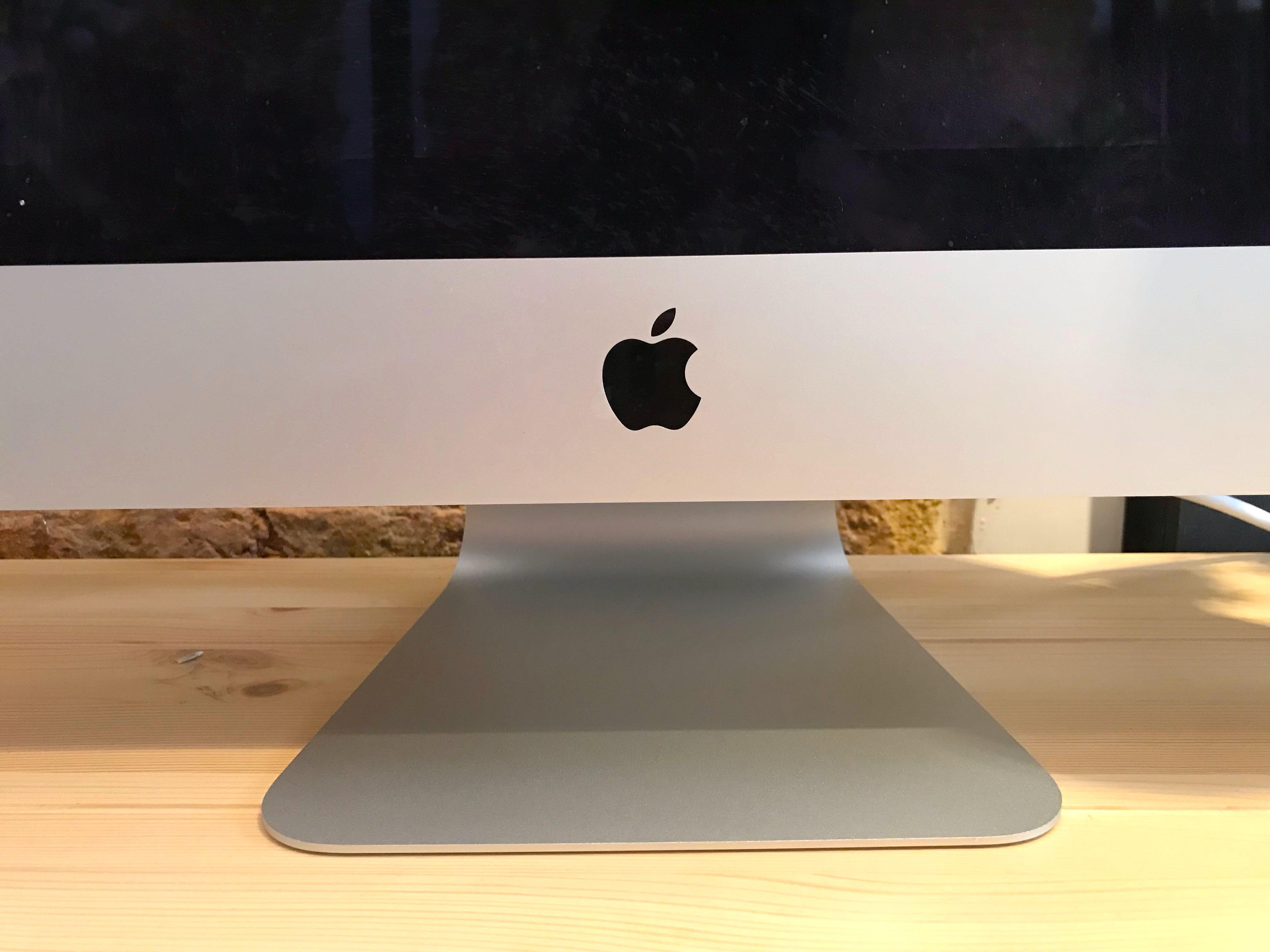iMac (Retina 5K, 27-inch, 2017), Computers & Tech, Desktops on Carousell