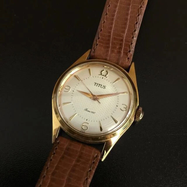 Solvil Et Titus Vintage Watch, Women's Fashion, Watches on Carousell