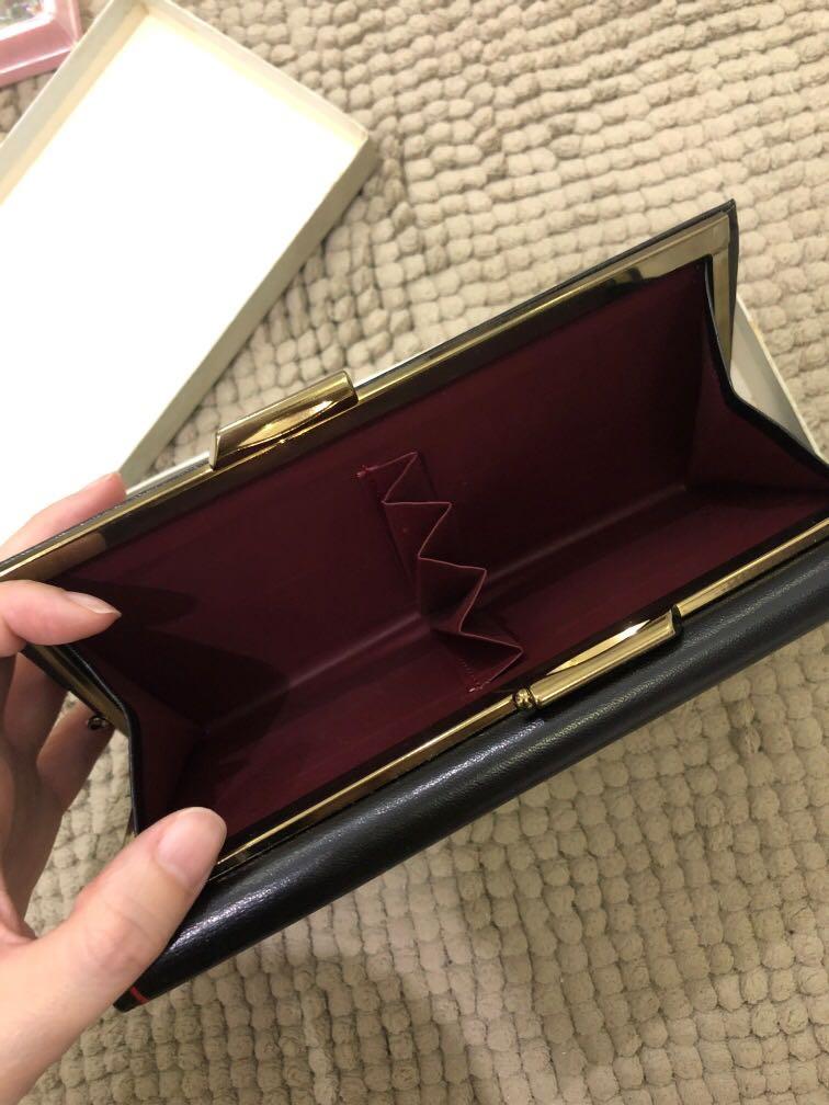 Dompet vintage asli (sudah lebih dari 10 tahun masih bagus dan awet ...