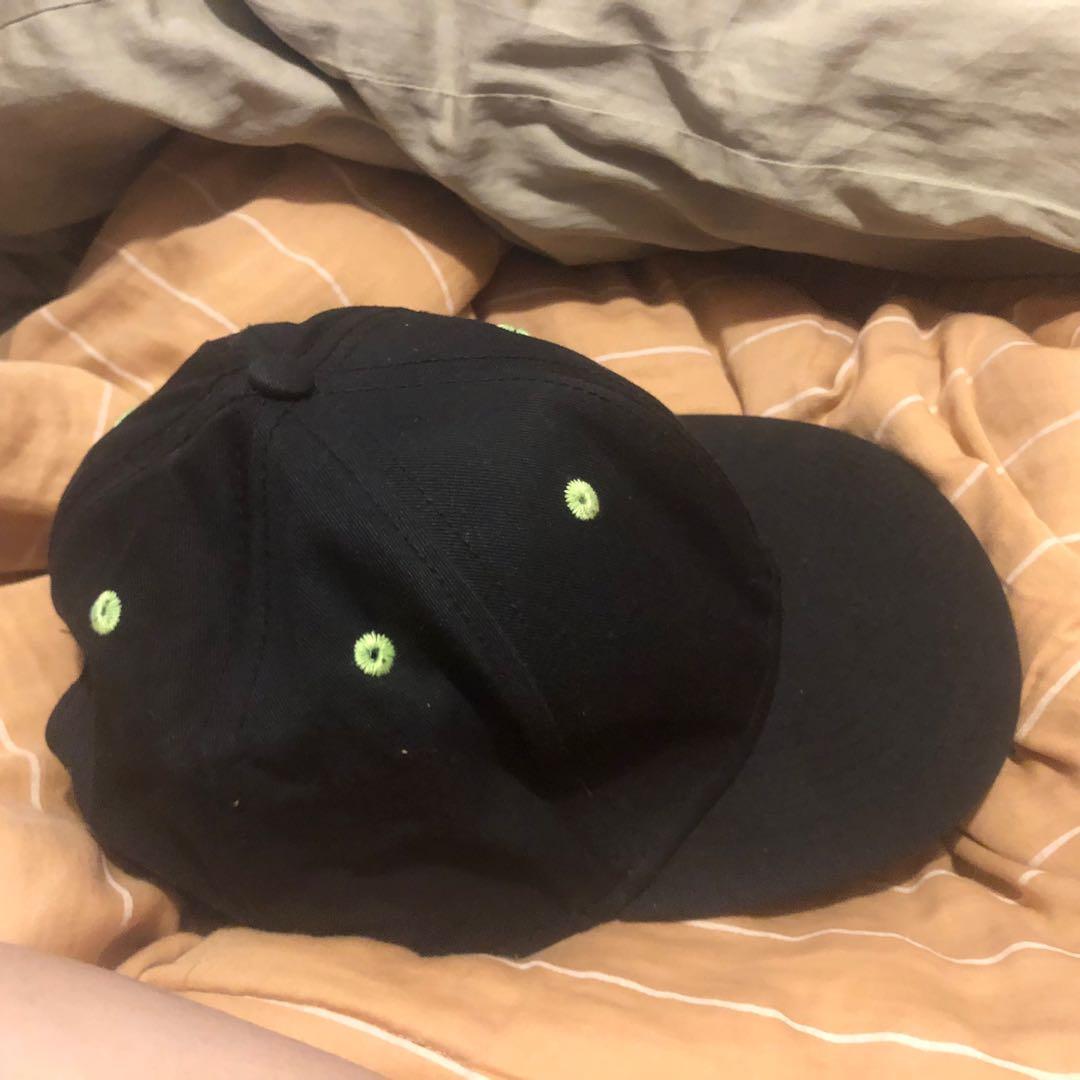 [OFFICIAL MERCH] ED SHEERAN Divide Tour in Manila (2015) Cap, Men's ...