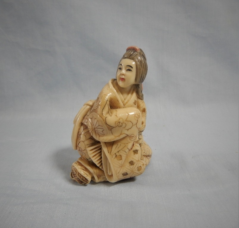 Antique hand carved Japanese netsuke Geisha resin mid 1900s, Hobbies ...