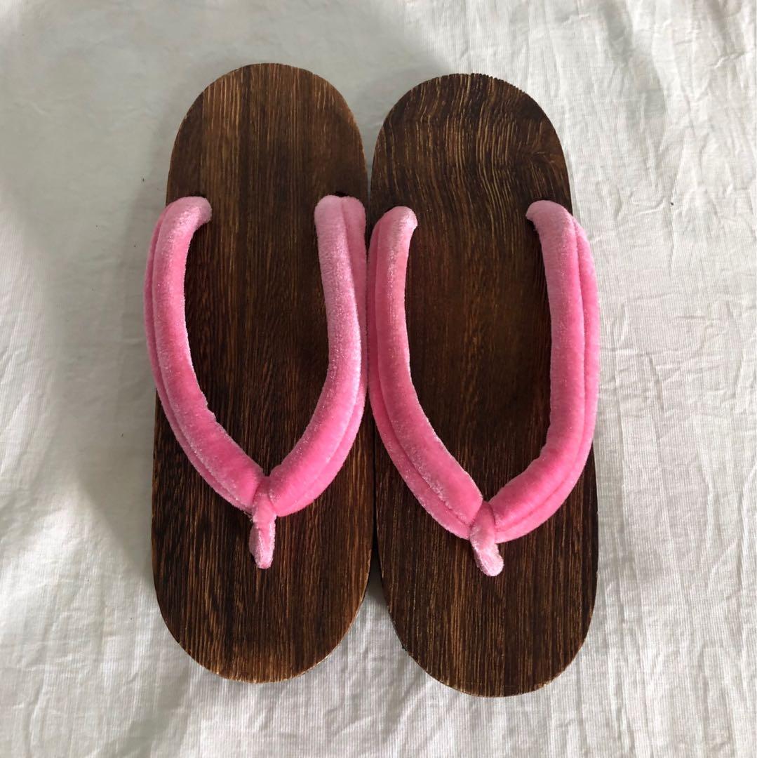 Authentic Traditional Japanese wooden Clogs/ Slippers, Women's Fashion ...