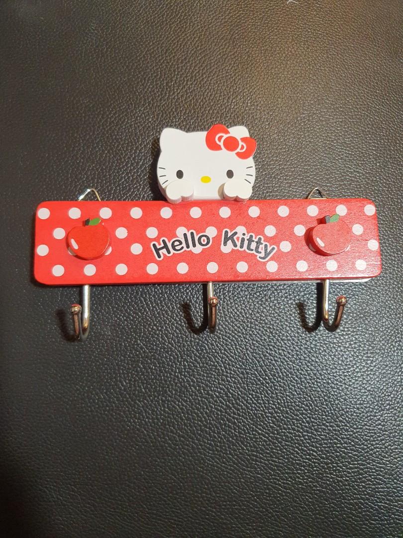 Hello Kitty Hanger, Everything Else on Carousell