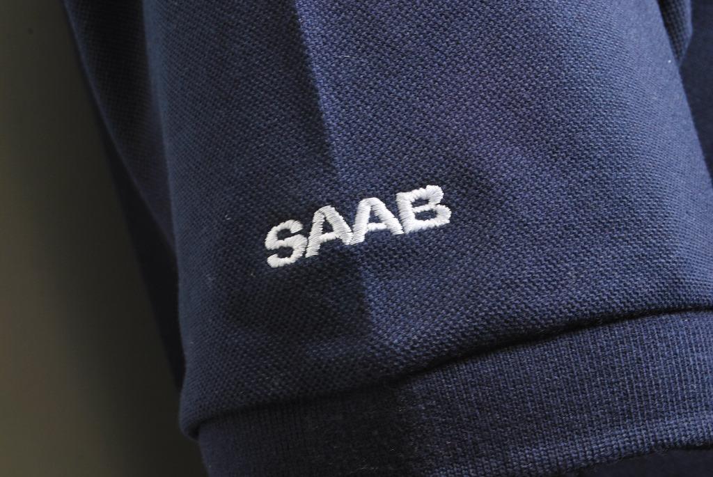 SAAB Turbo Polo Shirt, Men's Fashion, Tops & Sets, Tshirts & Polo ...