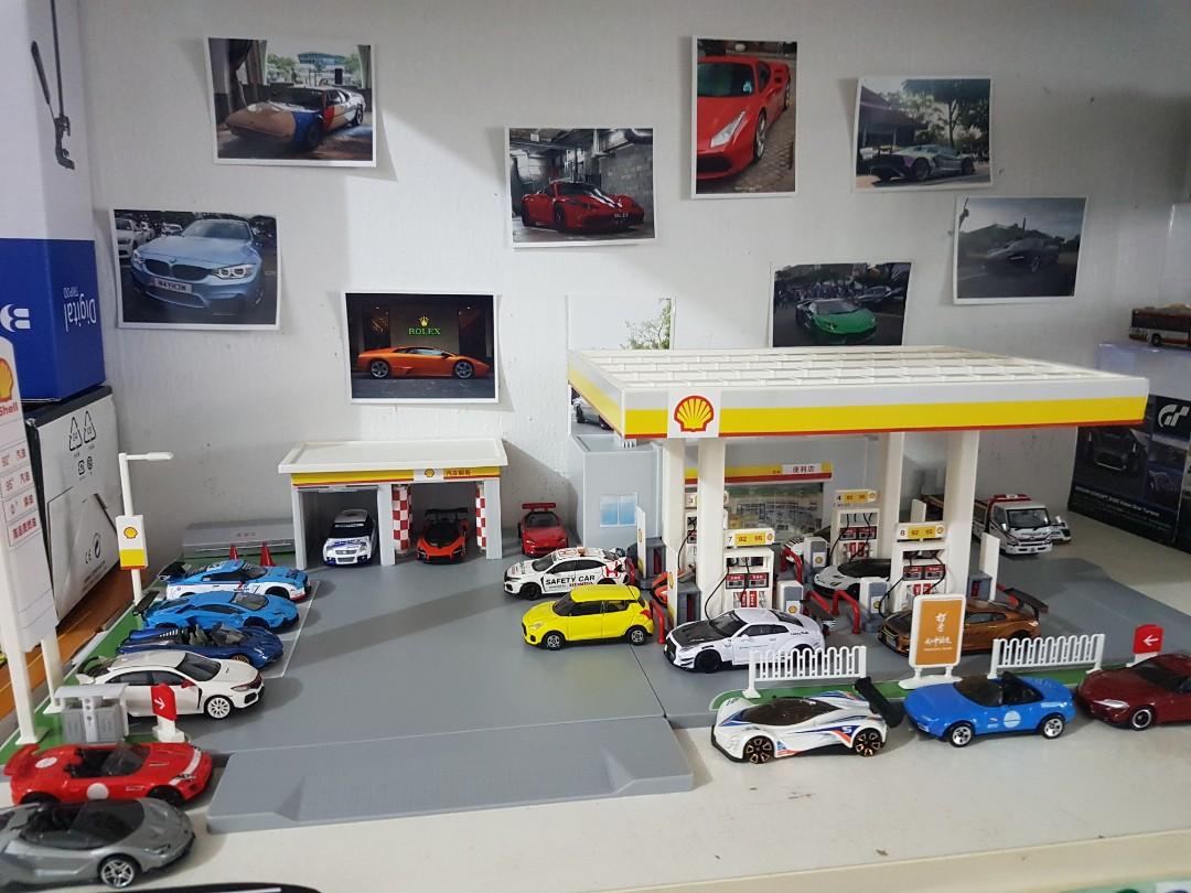 1/64 Shell Fuel Station Diorama, Hobbies & Toys, Toys & Games on Carousell