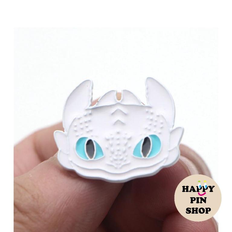 Toothless Head Enamel Pins (How To Train Your Dragon), Hobbies & Toys ...