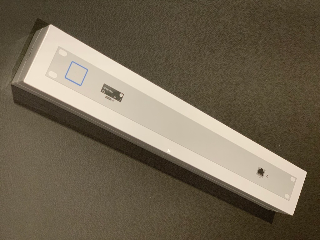 Unifi Cloud Key G2 Rack Mount, Electronics, Computer Parts ...