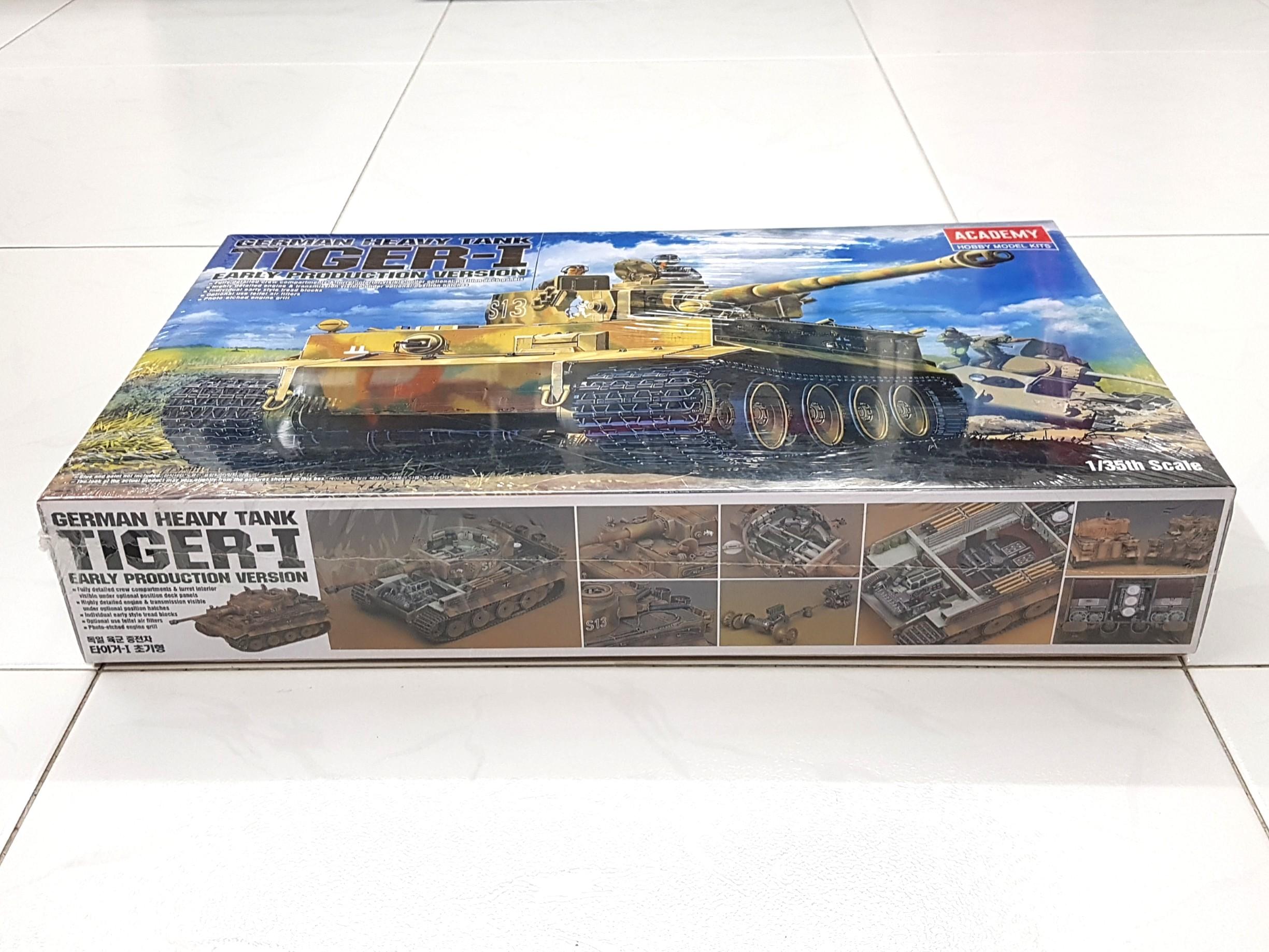 1/35 13239 Academy German Heavy Tank Tiger 1 Early Production Version w ...