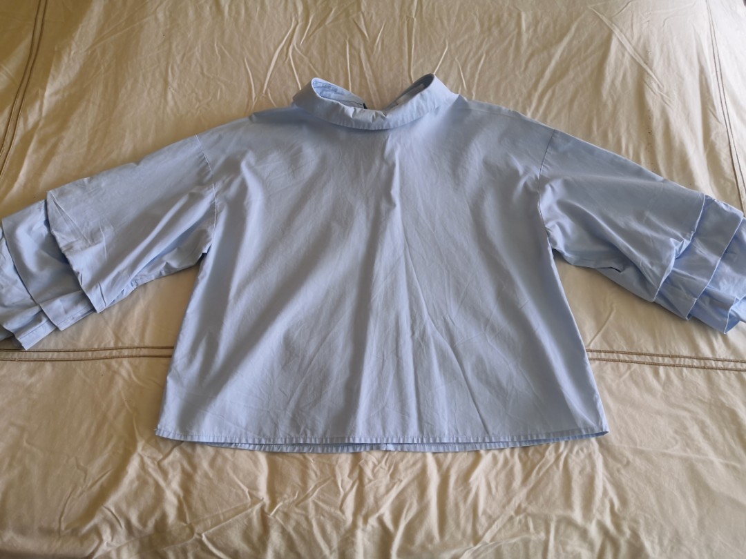 Baby blue bubble puffed sleeves top, Women's Fashion, Tops, Blouses on ...
