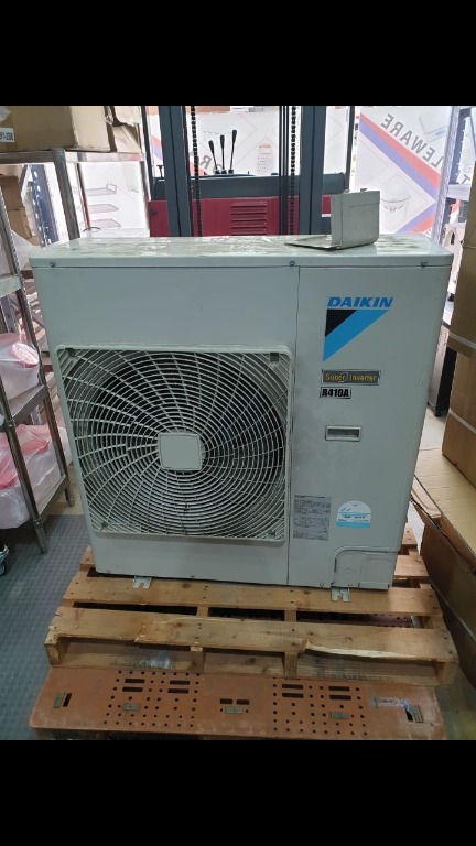 Daikin aircon super inverter compressor, Everything Else on Carousell