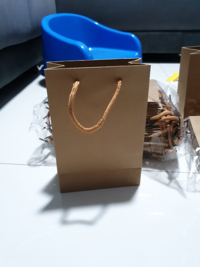 Kraft Paper Bag GH1, Hobbies & Toys, Stationery & Craft, Craft Supplies ...
