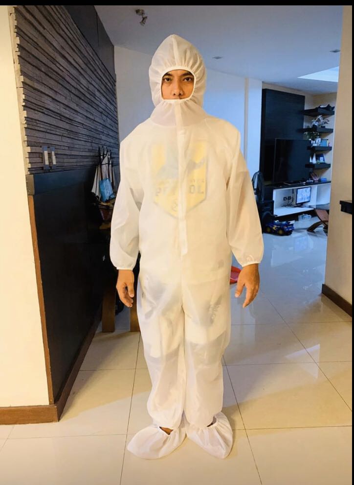 PPE Sets (Avail:Lab gowns & Bunny/Jumpsuit, Health & Nutrition, Medical ...