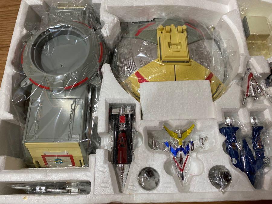 RARE Ultraman TPC GUTS Base Groundome Bandai Japan, Hobbies & Toys ...