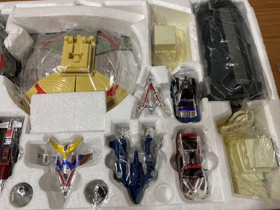 RARE Ultraman TPC GUTS Base Groundome Bandai Japan, Hobbies & Toys ...