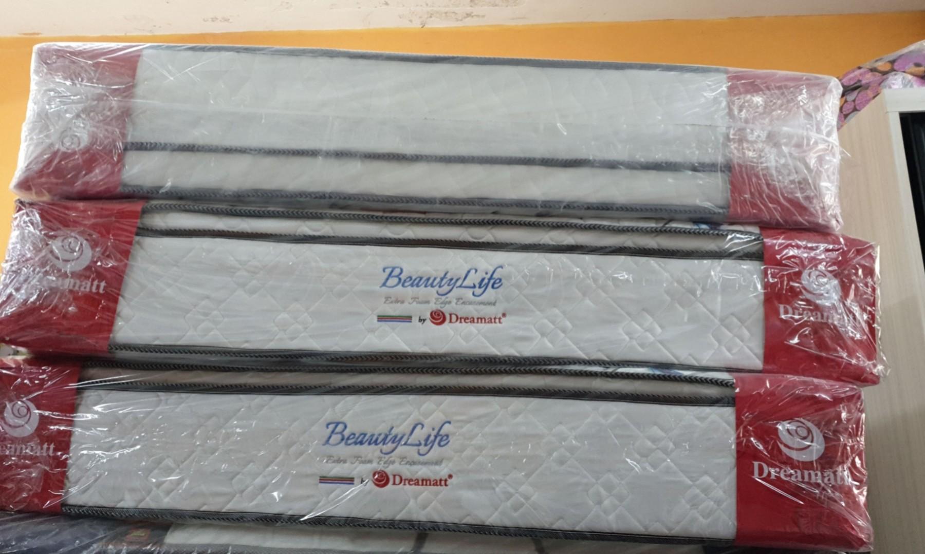 TILAM BEAUTYLIFE 10 INCI TEBAL WITH TOPPER, Furniture & Home Living ...