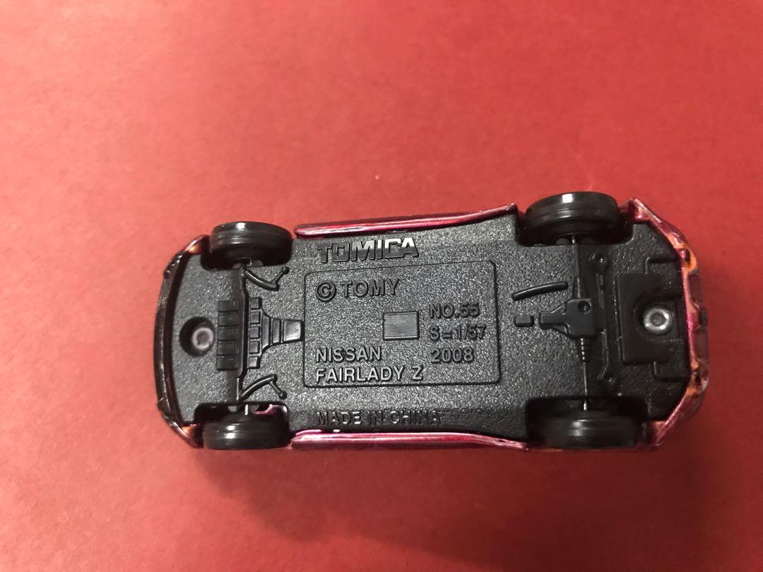 Tomy Tomica No.55 Nissan Fairlady Z 370 中國製 紅色警車, 興趣及遊戲, 玩具 & 遊戲類 - Carousell